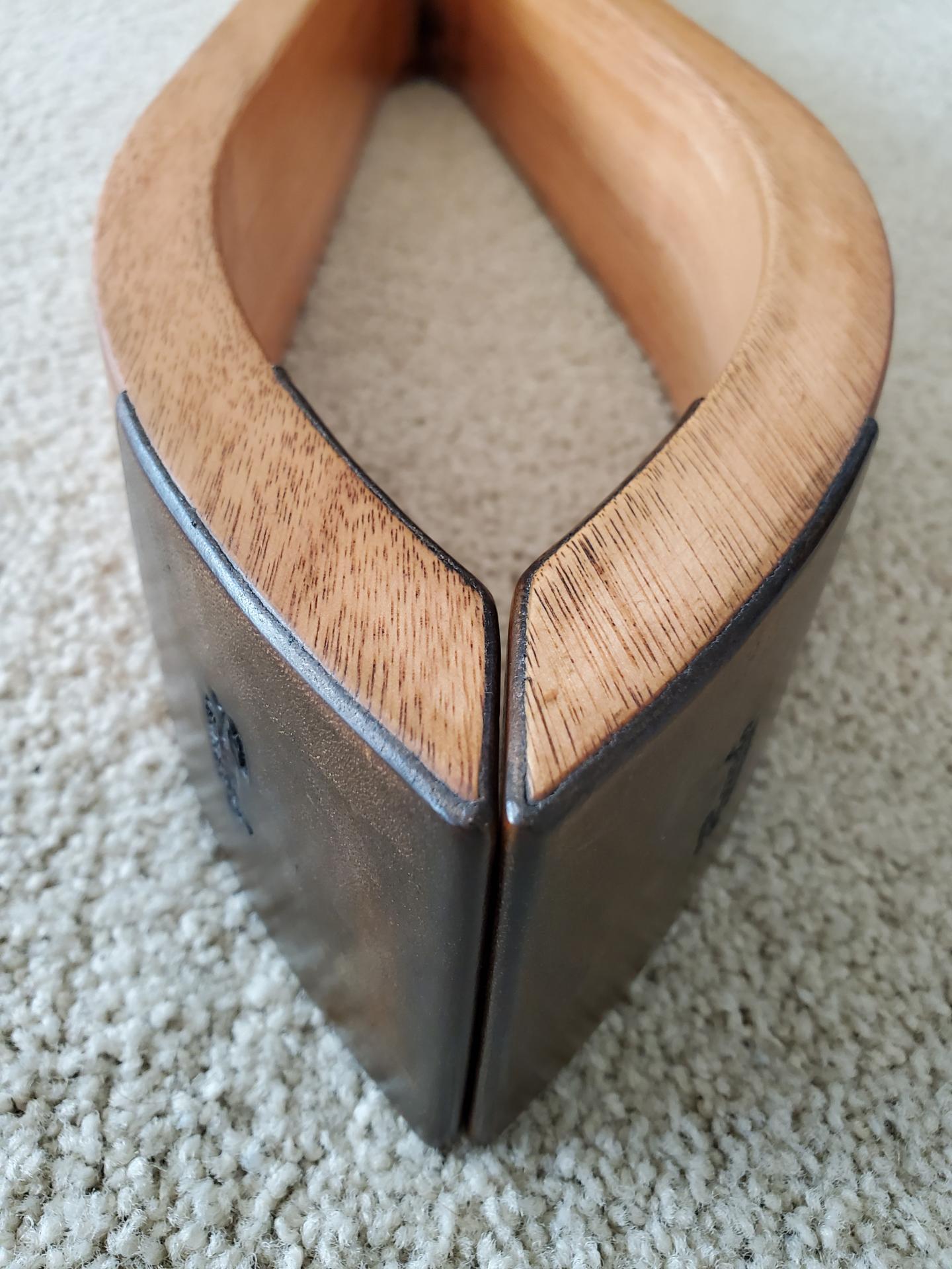 Rocky Mountain - Premium French "Original" Stitching Clam - Foldable ...